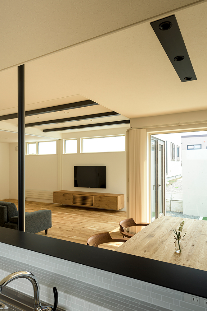 10 | THE EIGHT WORKS