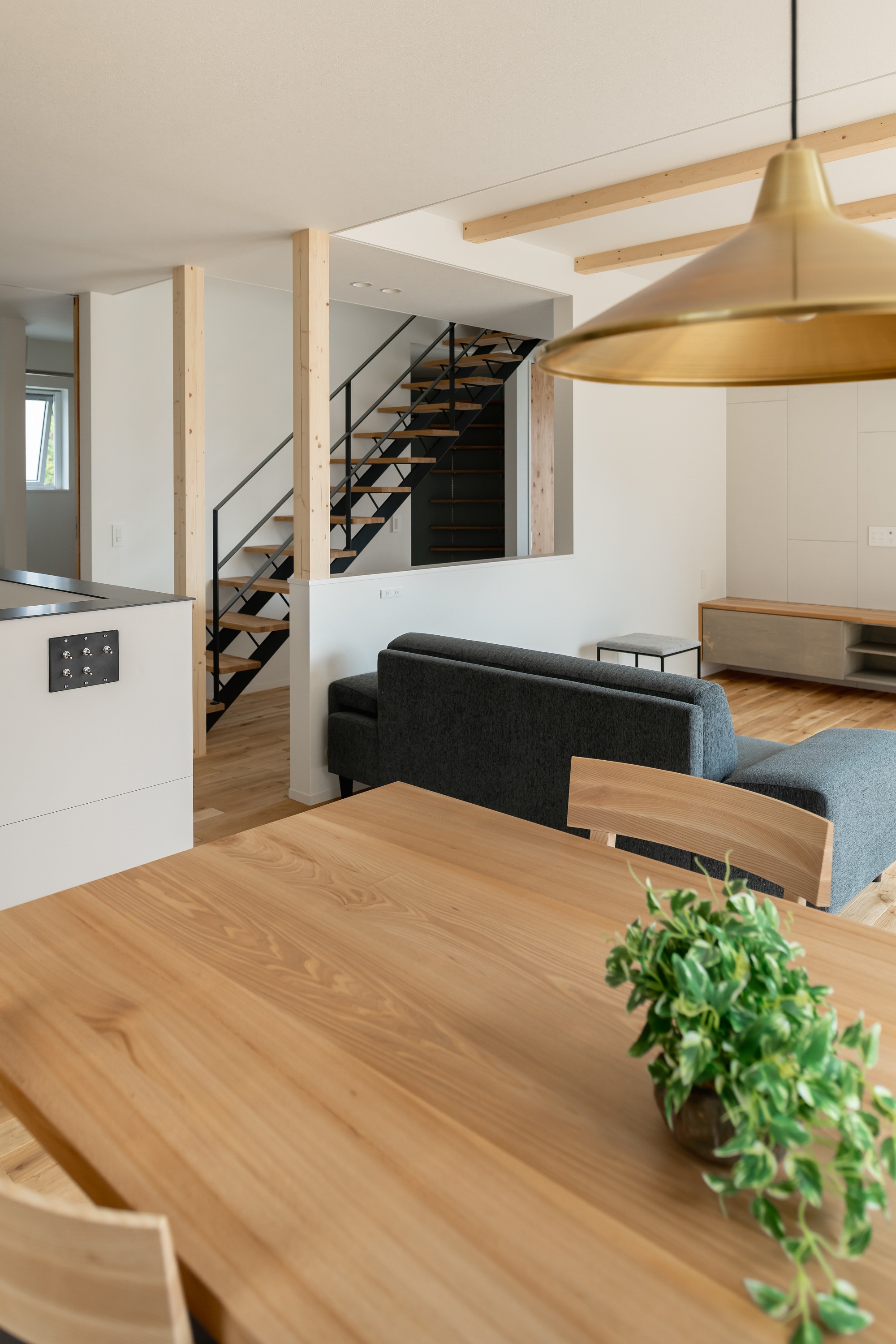 18 | THE EIGHT WORKS