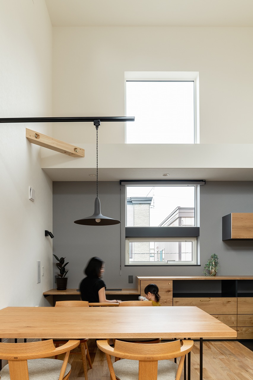 10 | THE EIGHT WORKS