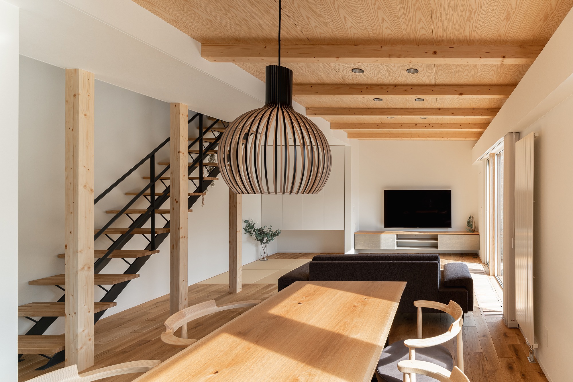 10 | THE EIGHT WORKS